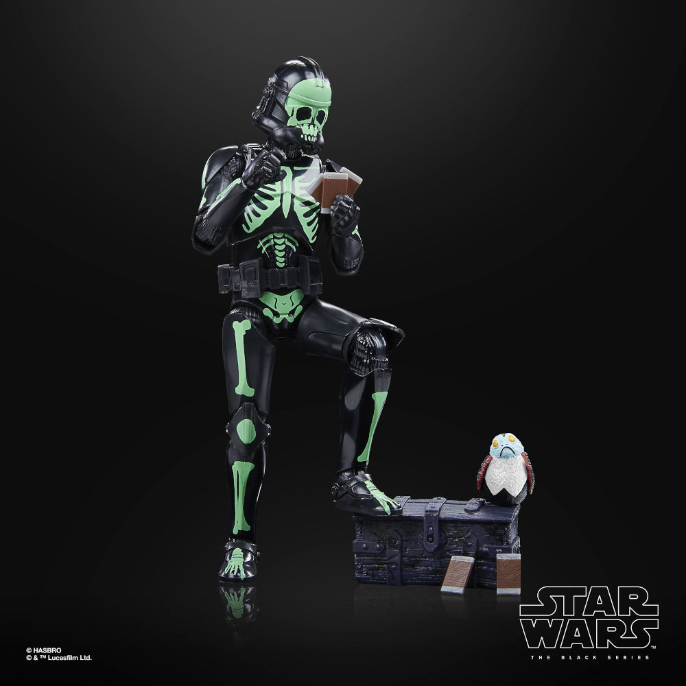 Star Wars - The Black Series - Clone Trooper (Halloween Edition) Action ...
