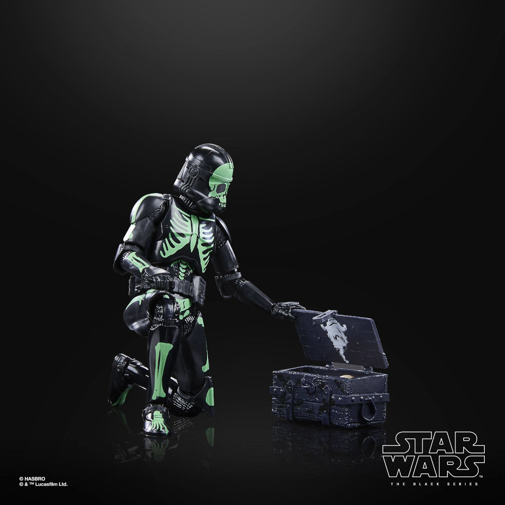 Star Wars - The Black Series - Clone Trooper (Halloween Edition) Action ...
